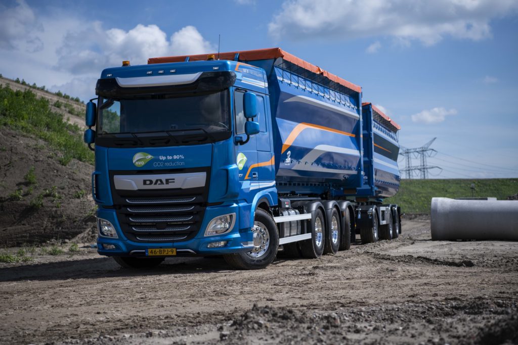 02_DAF_XF_8x4_FAW | TRUCK TRADE - prodej a servis DAF, TATRA a VDL